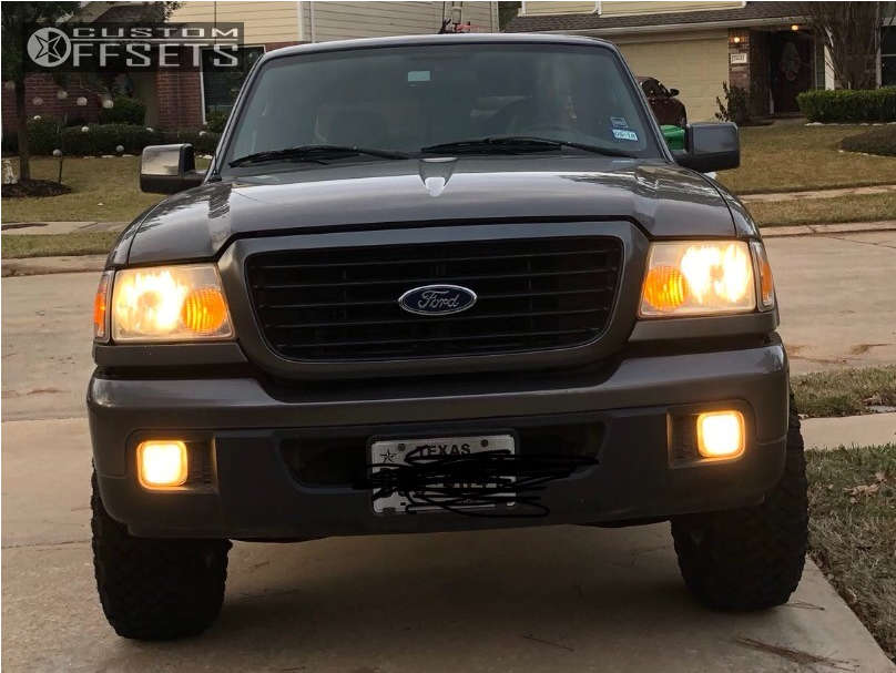 2006 Ford Ranger with 15x8 -19 Pro Comp Series 69 and 31/10.5R15 Falken ...