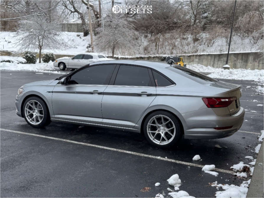 2020 Volkswagen Jetta with 18x9.5 35 Aodhan Ah11 and 225/45R18 ...