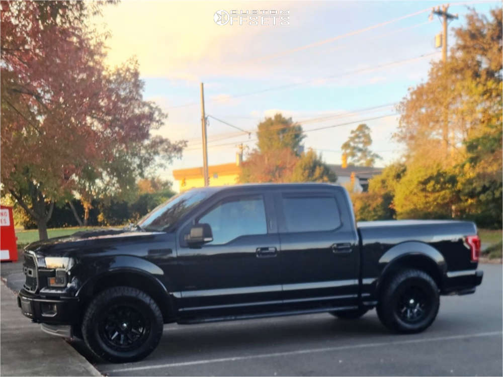 2017 Ford F-150 with 20x10 -18 Fuel Covert and 33/12.5R20 Maxxis Razr ...