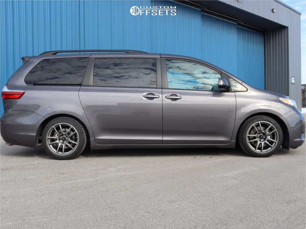 2015 Toyota Sienna with 18x9.5 25 Konig Heliogram and 255/40R18 ...