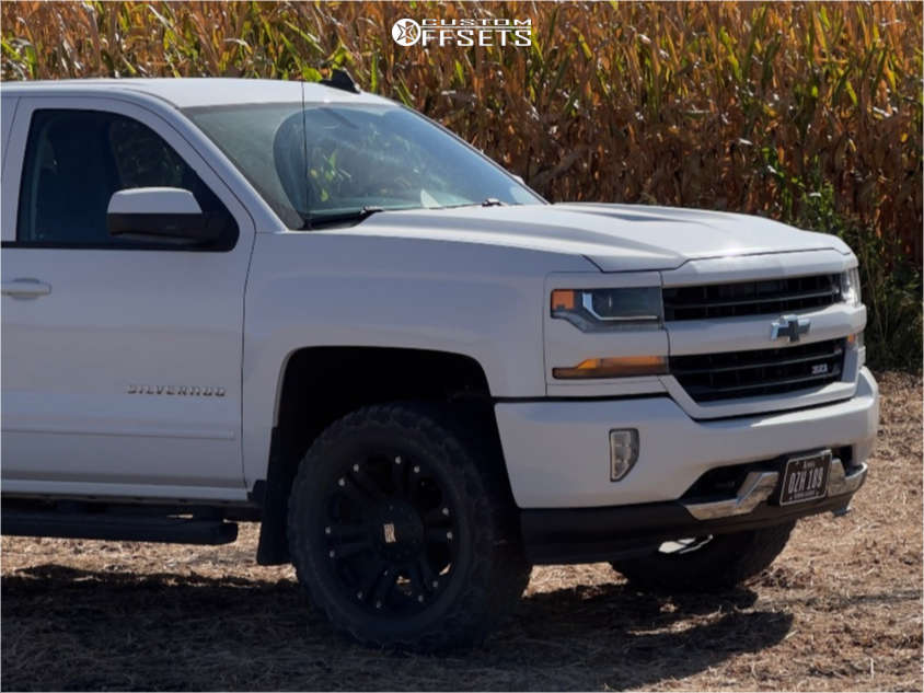 2017 Chevrolet Silverado 1500 with 20x10 -12 XD Xd778 and 33/12.5R20 ...