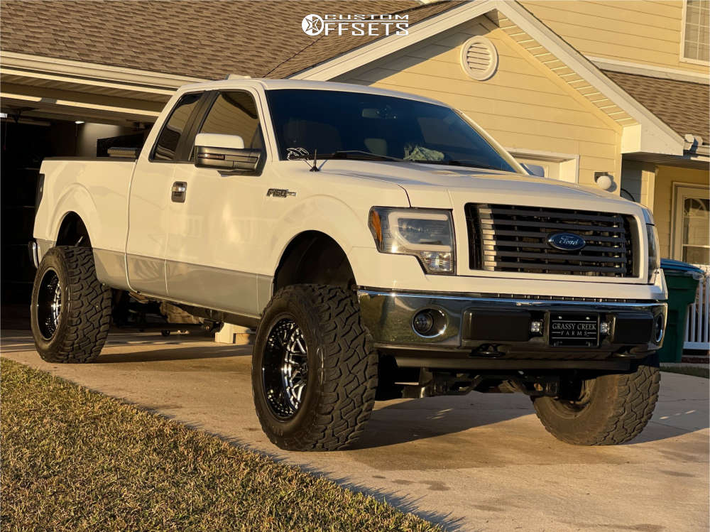 2011 Ford F-150 with 20x12 -44 Hostile Reaper and 35/13.5R20 Predator ...