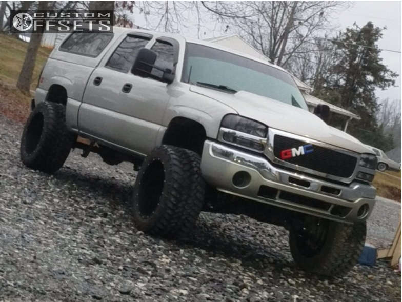 2006 GMC Sierra 1500 with 22x14 -76 Dropstars 652bm and 375/45R22 Nitto ...