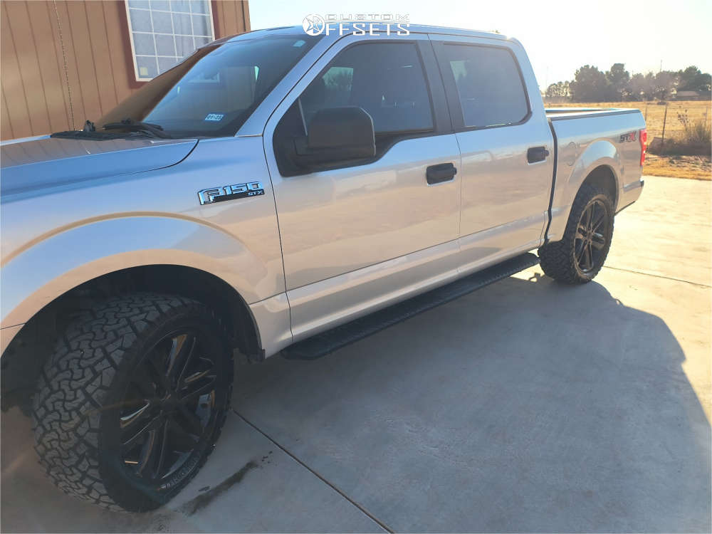 2019 Ford F-150 with 22x9 44 4Play OE Wheels Fr76 and 33/12.5R22 Venom ...