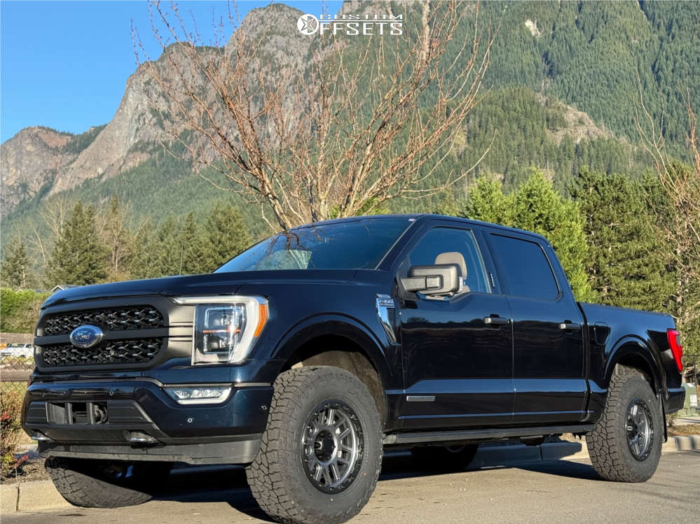 2021 Ford F-150 with 18x9 18 Vision Nemesis and 295/70R18 Falken ...