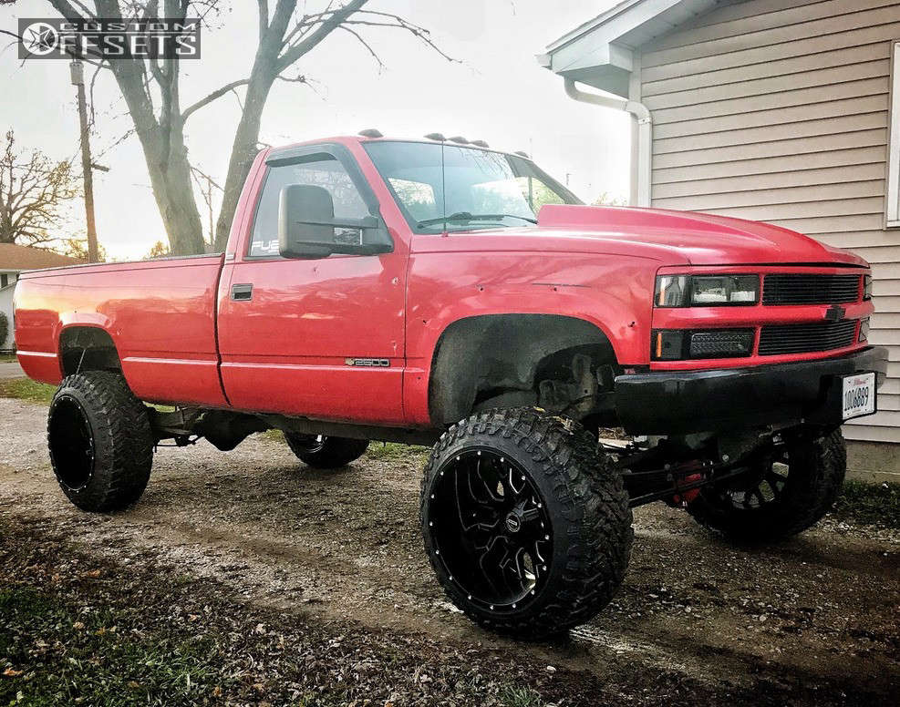 1993 Chevrolet K2500 with 22x14 -76 Scorpion Sc19 and 35/12.5R22 Atturo ...