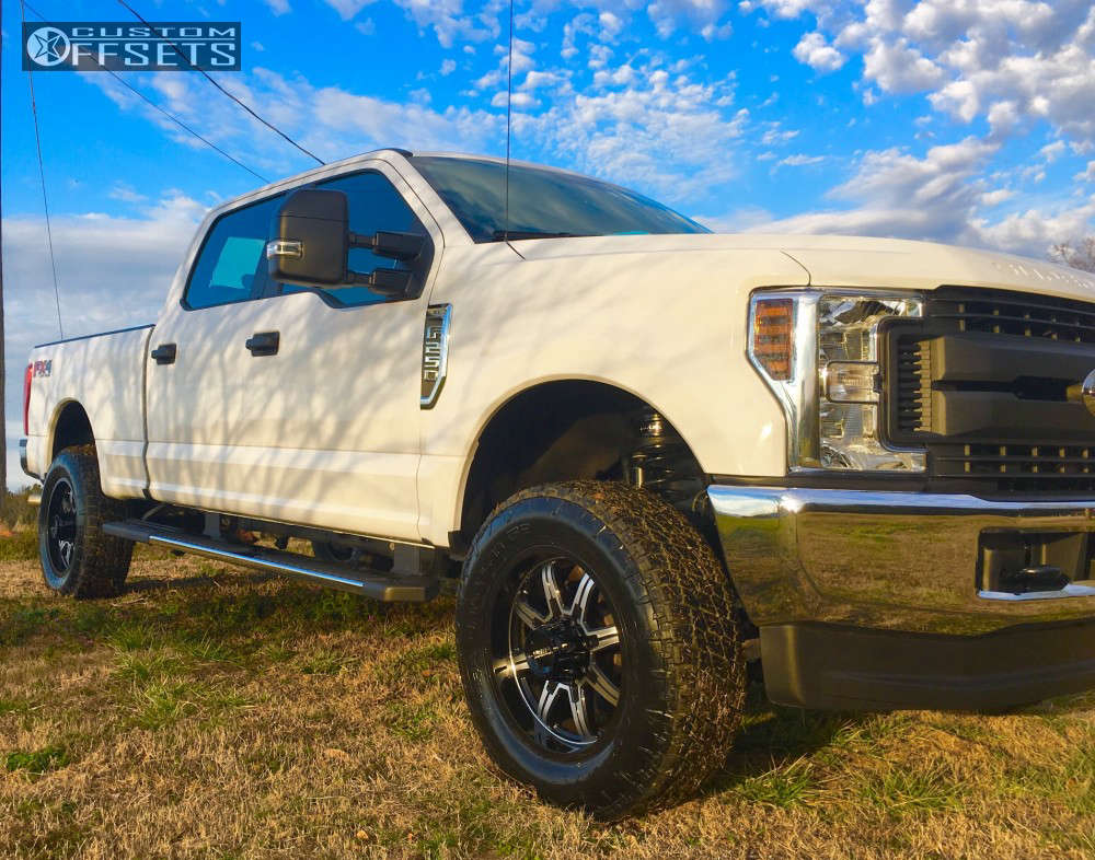 2018 Ford F-250 Super Duty with 20x9 1 Ultra Menace and 285/65R20 Nitto ...