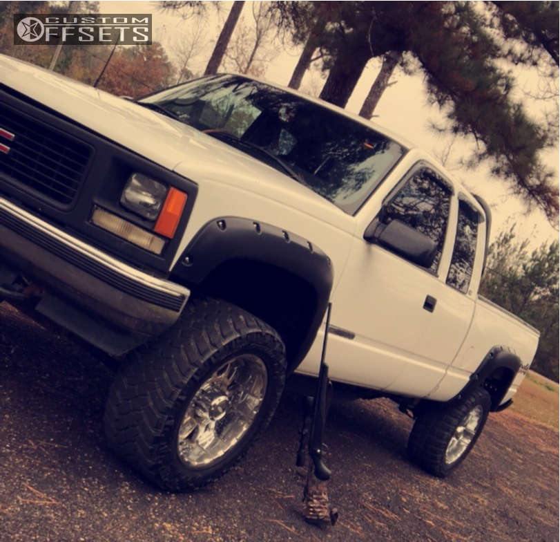 1998 GMC K2500 with 20x10 -24 Diamo 17 Karat and 33/12.5R20 Federal ...