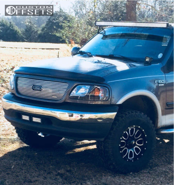 2002 Ford F-150 with 17x9 -12 Helo He879 and 285/70R17 Firestone ...