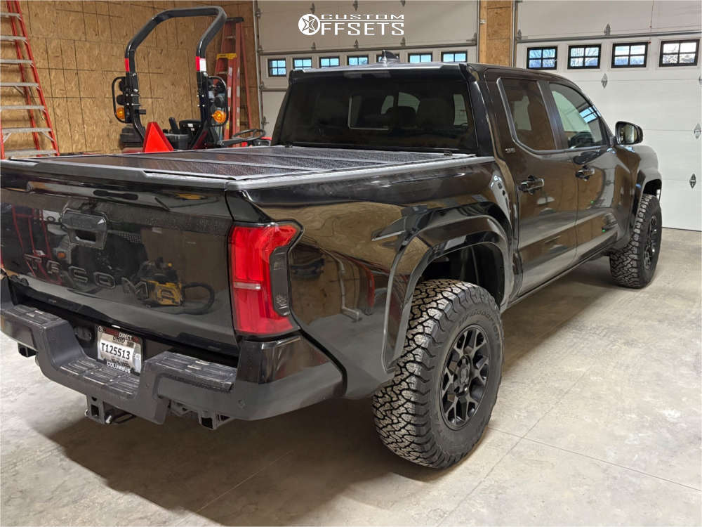 2024 Toyota Tacoma with 17x8.5 30 American Racing AR949 and 285/70R17 ...