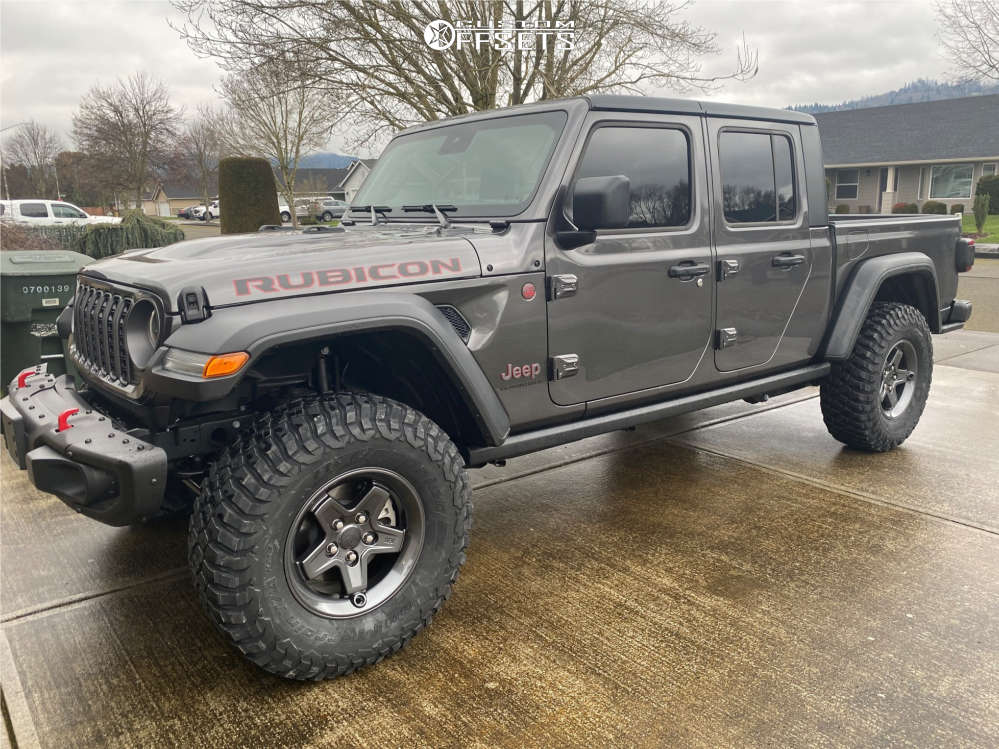 2024 Jeep Gladiator with 17x8.5 25 AEV Pintler and 35/12.5R17 ...