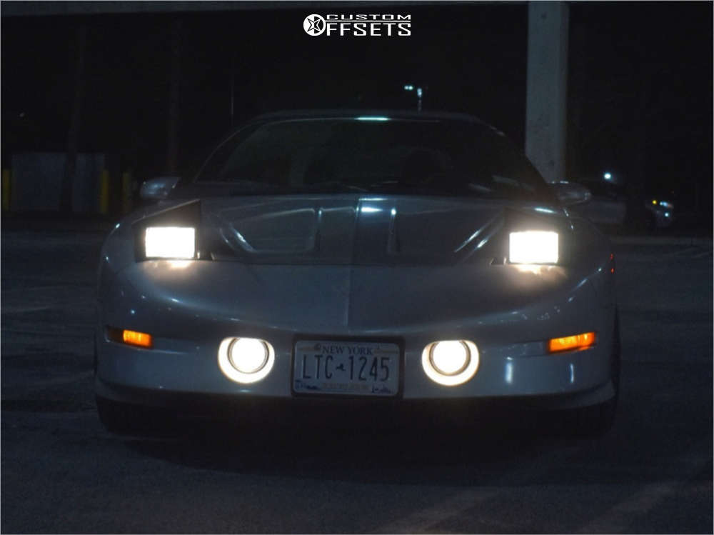 1997 Pontiac Firebird with 18x9.5 35 ESR Sr01 and 245/40R18 Summit ...