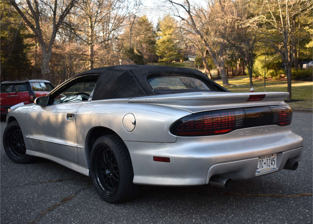 1997 Pontiac Firebird with 18x9.5 35 ESR Sr01 and 245/40R18 Summit ...