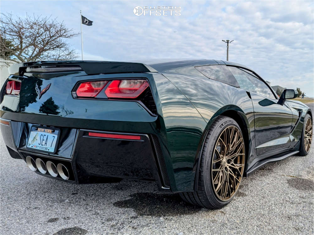2014 Chevrolet Corvette with 19x9.5 53 E5 Sebring and 255/35R19 ...