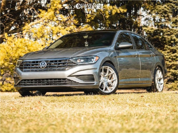 2020 Volkswagen Jetta with 18x8.5 35 Aodhan Ah11 and 225/45R18 ...