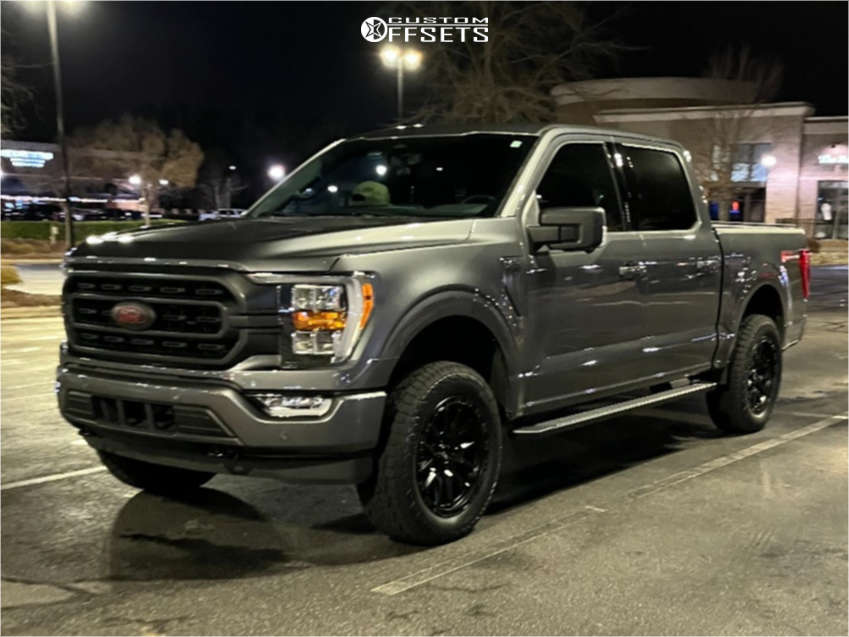 2022 Ford F-150 with 20x9 12 G-FX Tr-26 and 275/60R20 Kumho Road ...