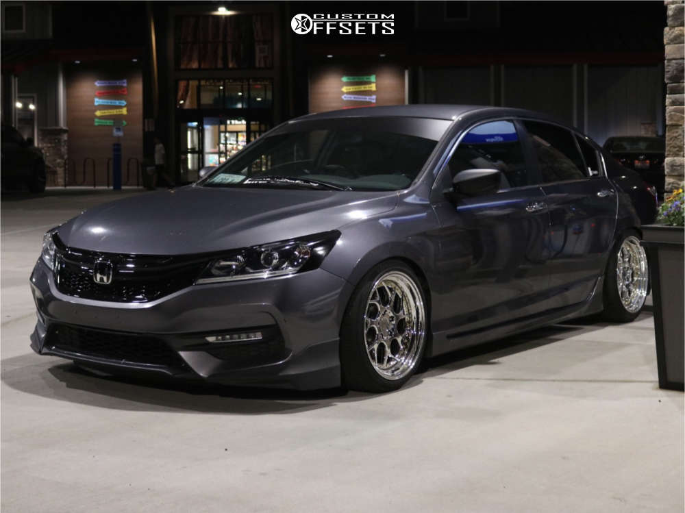 2016 Honda Accord with 18x9.5 30 Aodhan Ds01 and 235/40R18 Lexani Lxuhp ...