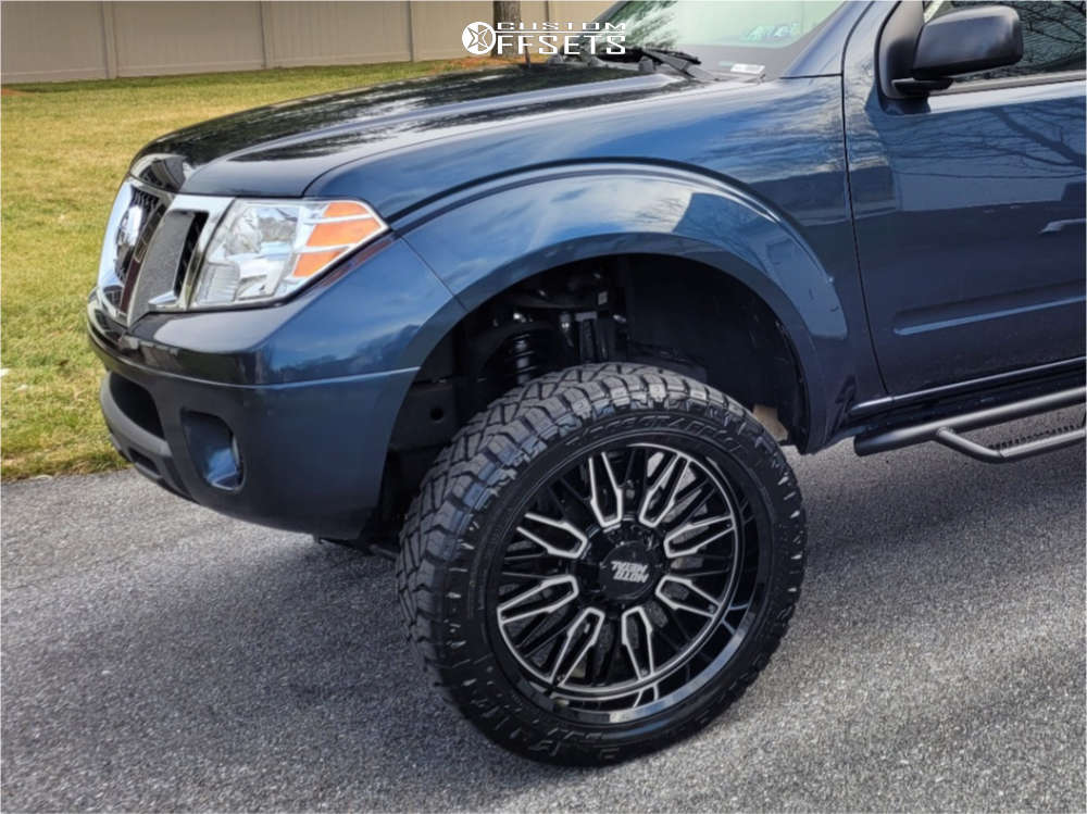 2019 Nissan Frontier with 22x10 -18 Moto Metal Mo809 and 285/45R22 ...