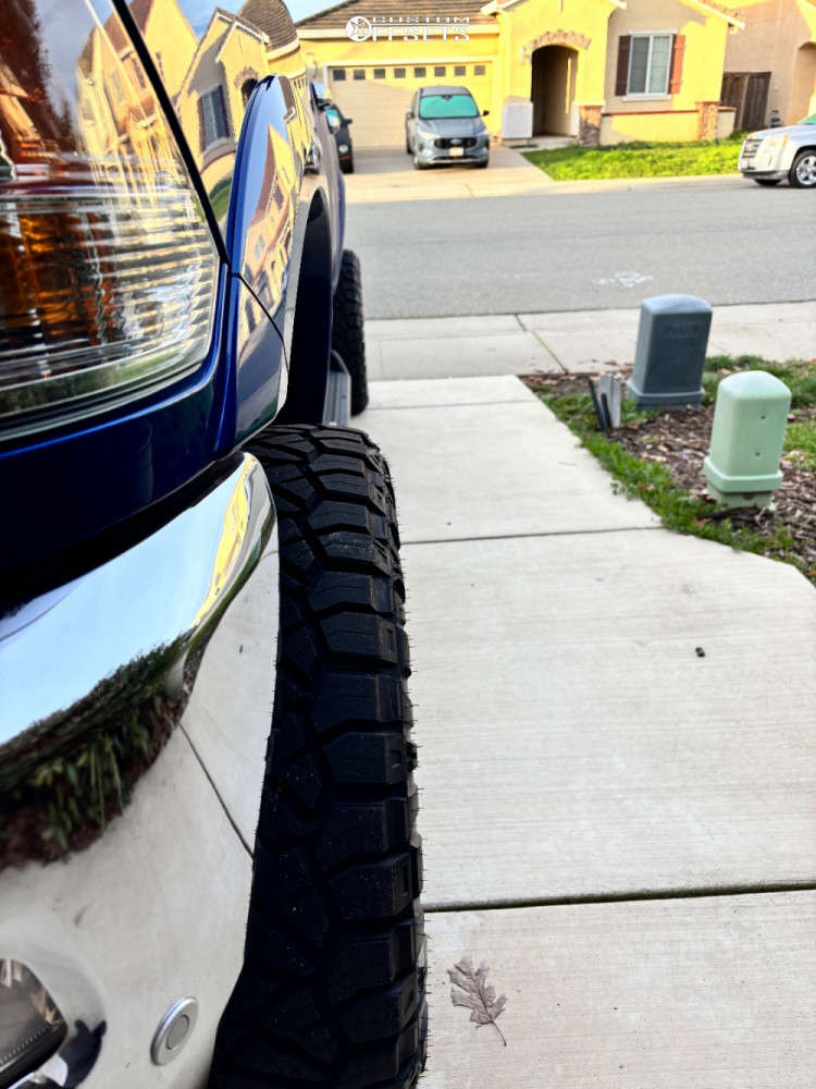 2017 Ram 2500 with 20x10 -18 Fuel Covert and 35/12.5R20 Nitto Ridge ...