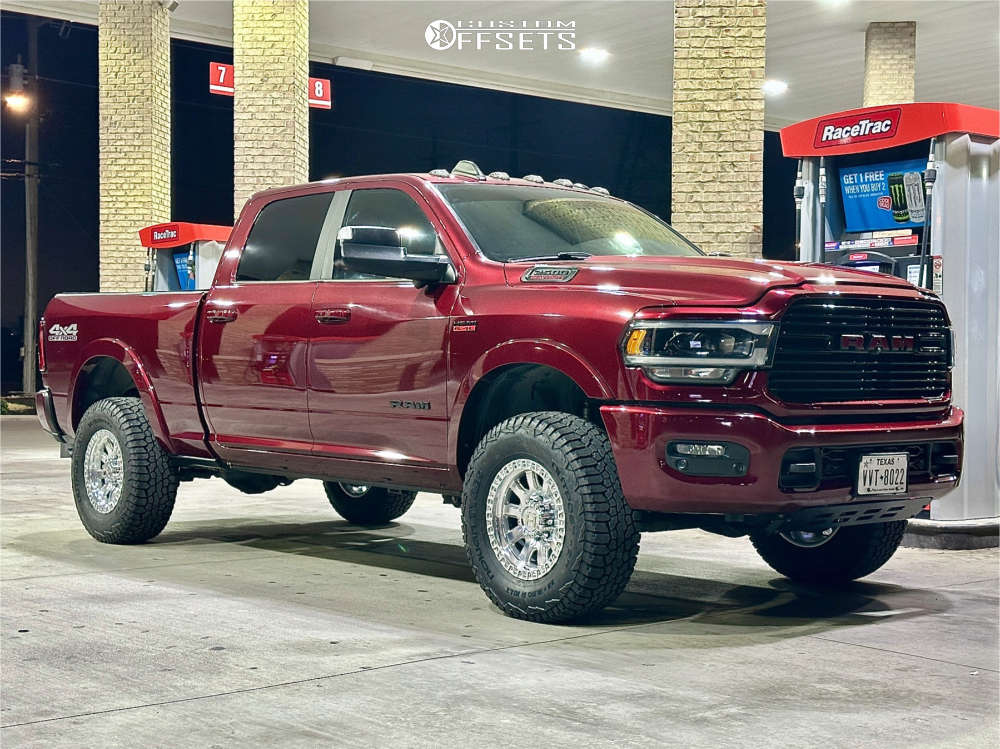 2019 Ram 2500 with 18x9 12 Hostile Crawler and 35/12.5R18 Nokian ...