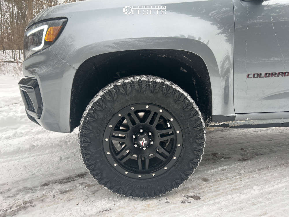 2022 Chevrolet Colorado with 18x9 17 DX4 7s and 275/65R18 Radar ...
