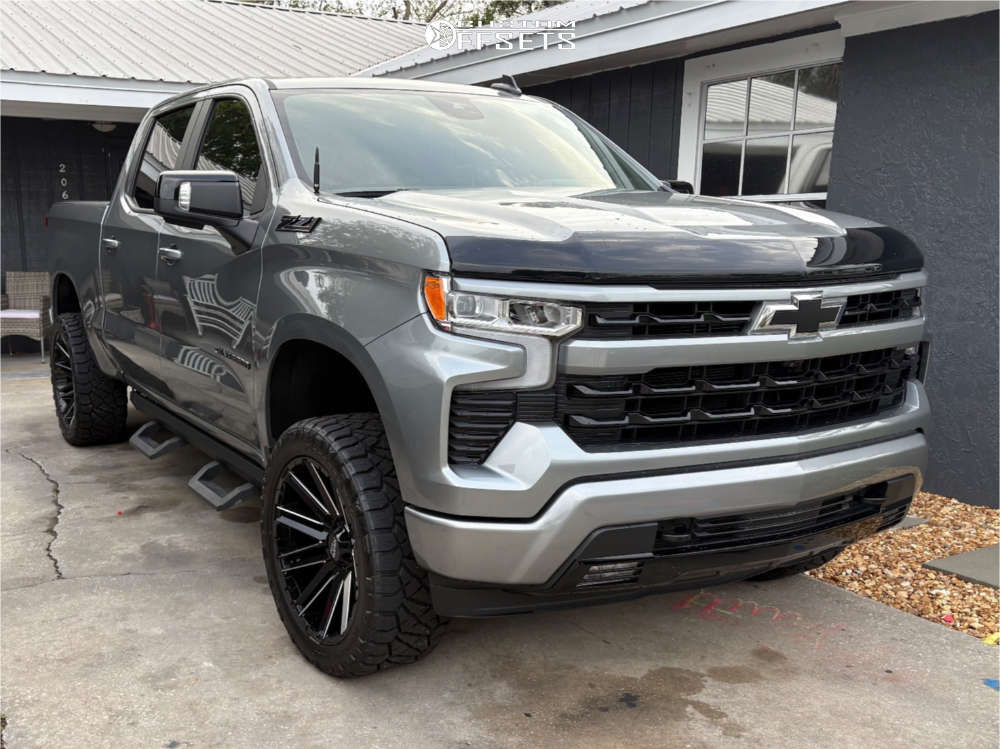 2023 Chevrolet Silverado 1500 with 22x10 -18 Moto Metal Mo998 and 33/12 ...
