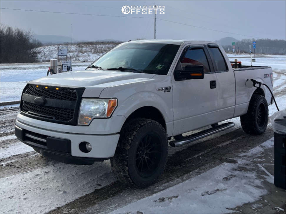 2014 Ford F-150 with 20x10 -18 Fuel Clash and 33/12.5R20 Nitto Ridge ...