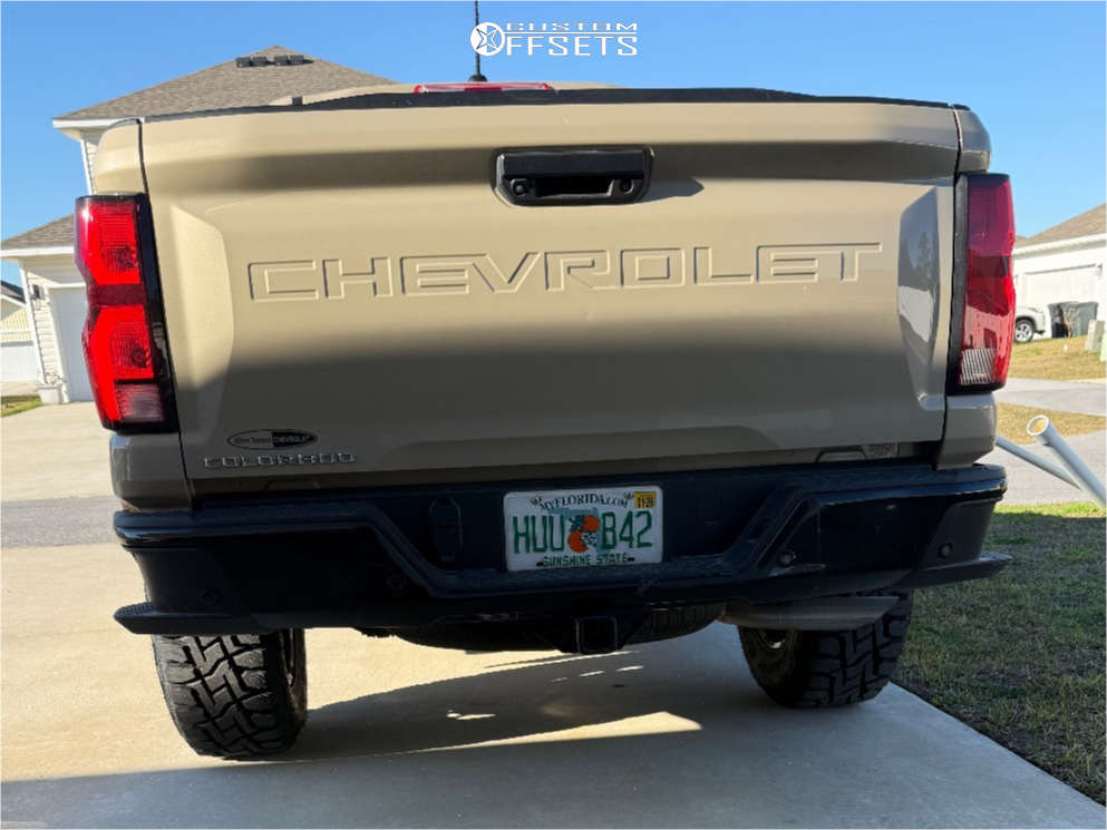 2023 Chevrolet Colorado with 17x9 0 XF Offroad Xf-232 and 33/12.5R17 ...