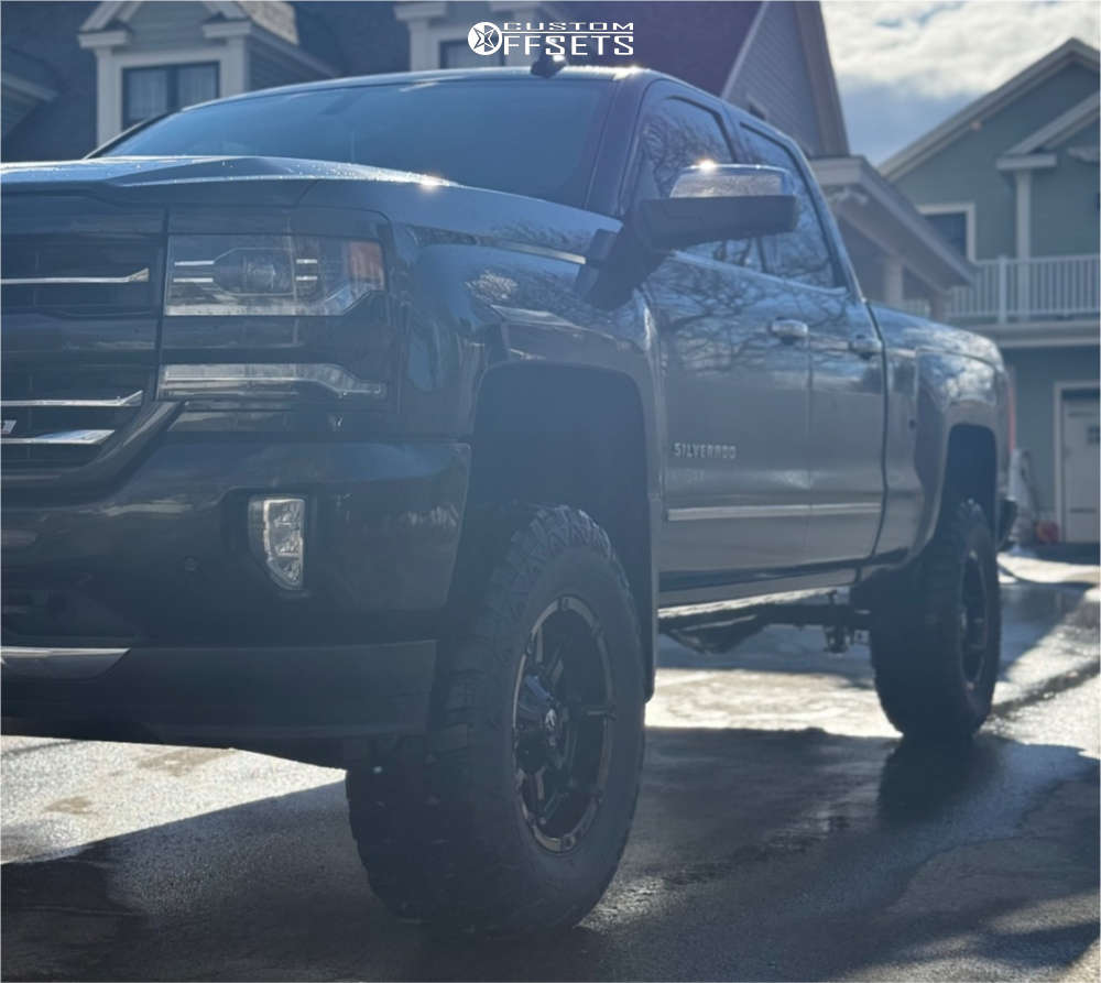 2018 Chevrolet Silverado 1500 with 18x9 1 Fuel Coupler and 35/12.5R18 ...