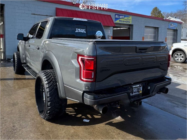 2018 Ford F-150 with 26x14 -76 Cali Offroad Invader and 35/13.5R26 AMP ...