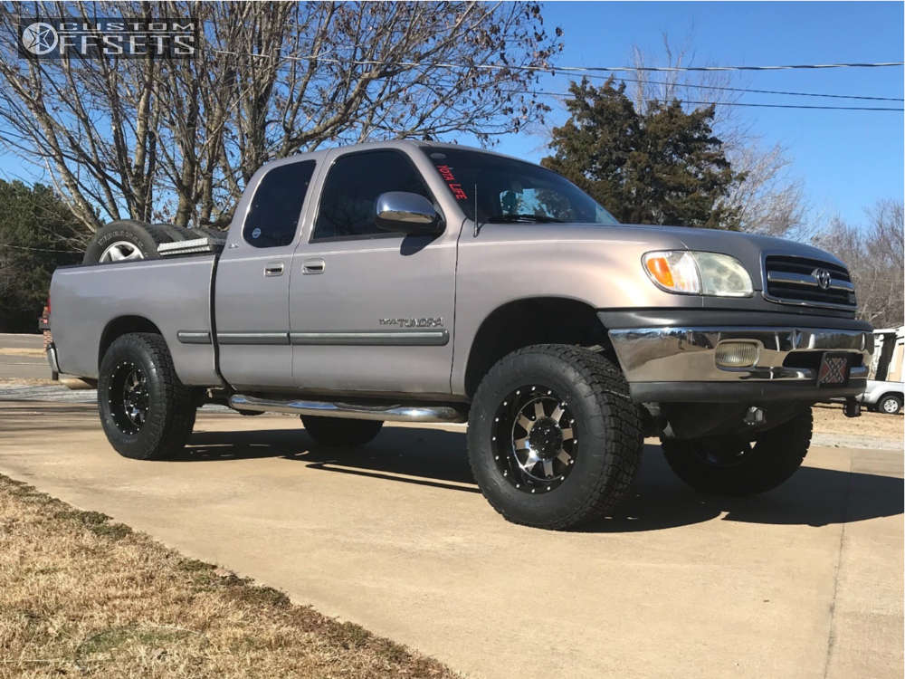 2002 Toyota Tundra with 17x9 -12 Gear Off-Road Big Block and 285/70R17 ...