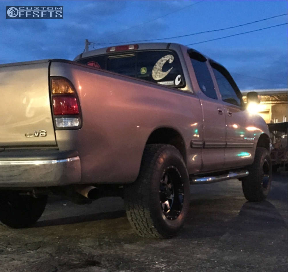 2002 Toyota Tundra with 17x9 -12 Gear Off-Road Big Block and 285/70R17 ...