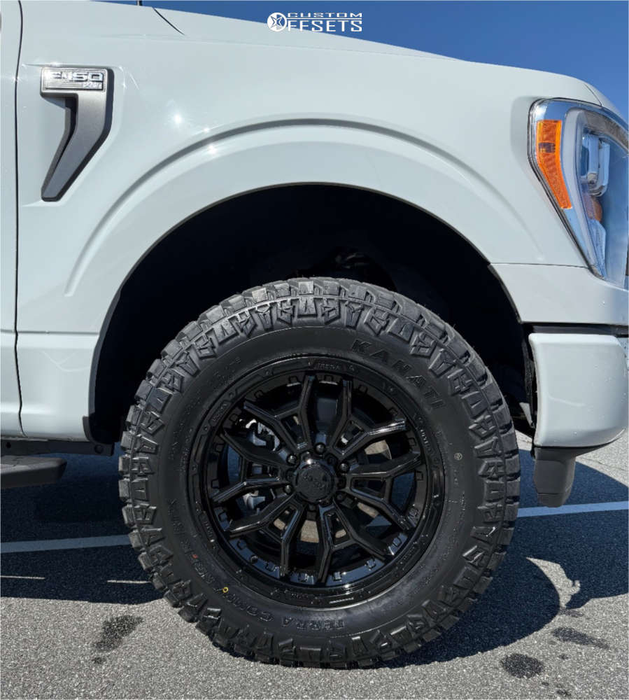 2023 Ford F-150 with 20x9 18 Ultra Warmonger 6 and 35/12.5R20 Kanati ...