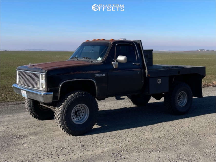1985 GMC K2500 with 16x10 -24 Raceline Rockcrusher and 37/15.5R16 Toyo ...