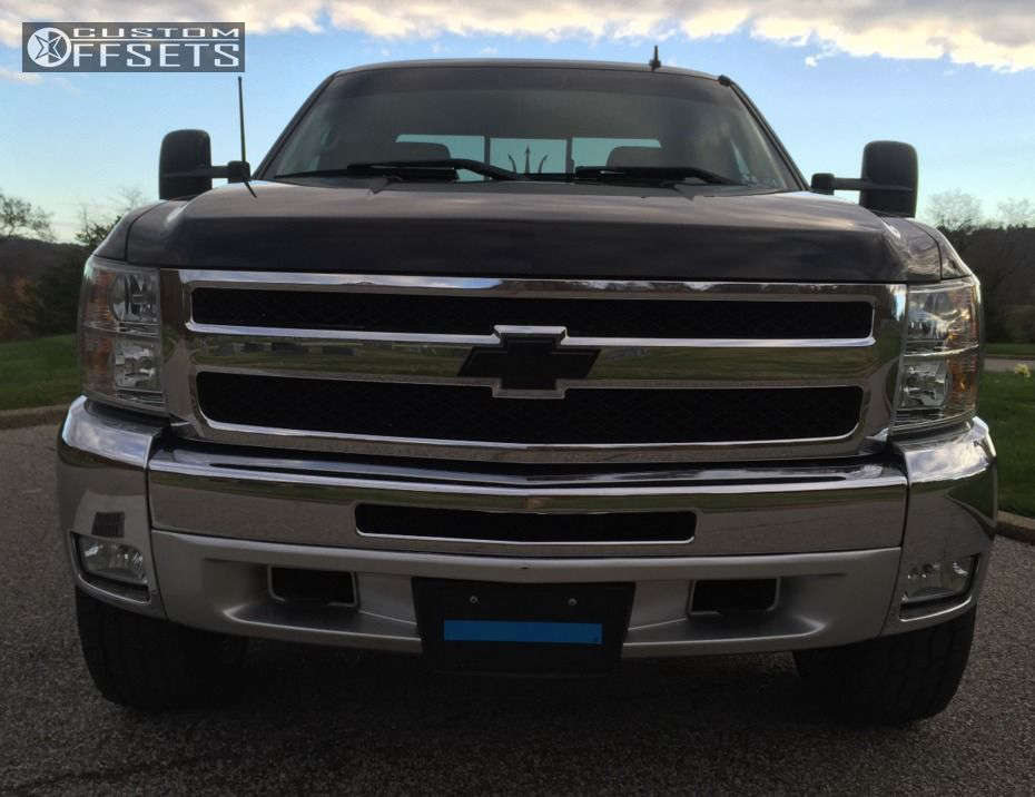 2012 Chevrolet Silverado 1500 with 20x10 -19 Tuff T10 and 275/60R20 ...