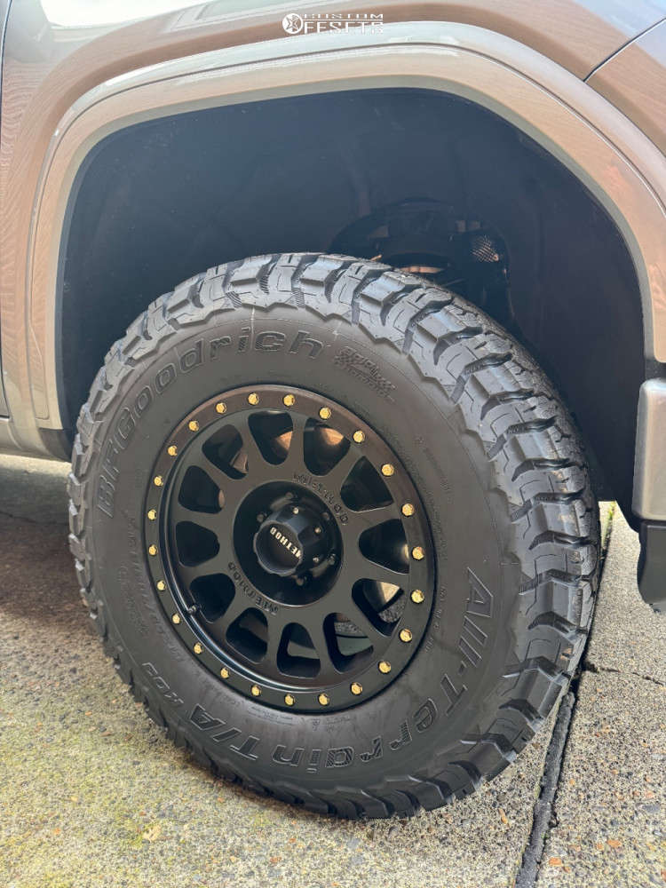 2024 GMC Sierra 1500 with 18x9 0 Method Mr305 and 295/70R18 BFGoodrich All Terrain T/a Ko3 and ...