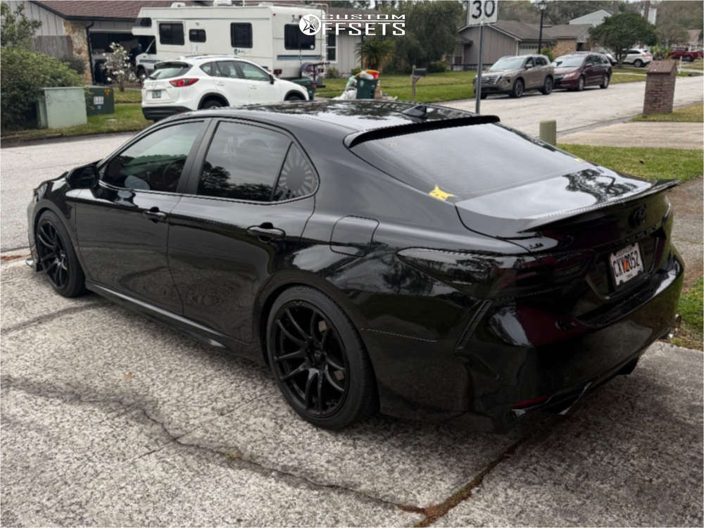 2021 Toyota Camry with 19x9.5 35 Vors Tr4 and 245/40R19 Kosic Drs-7 and ...