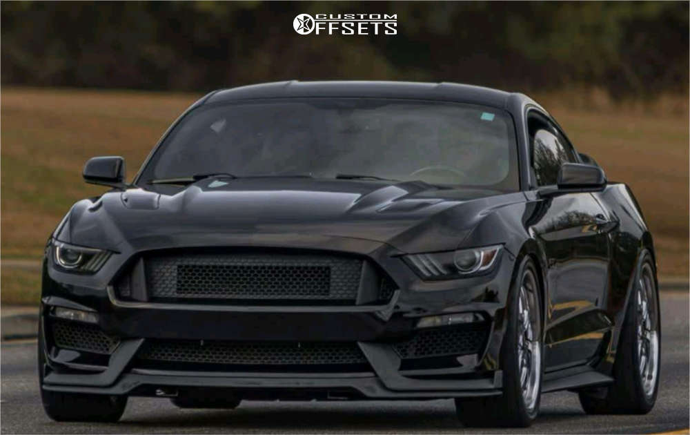 2016 Ford Mustang with 20x9 29 Weld Racing Laguna and 275/35R20 ...