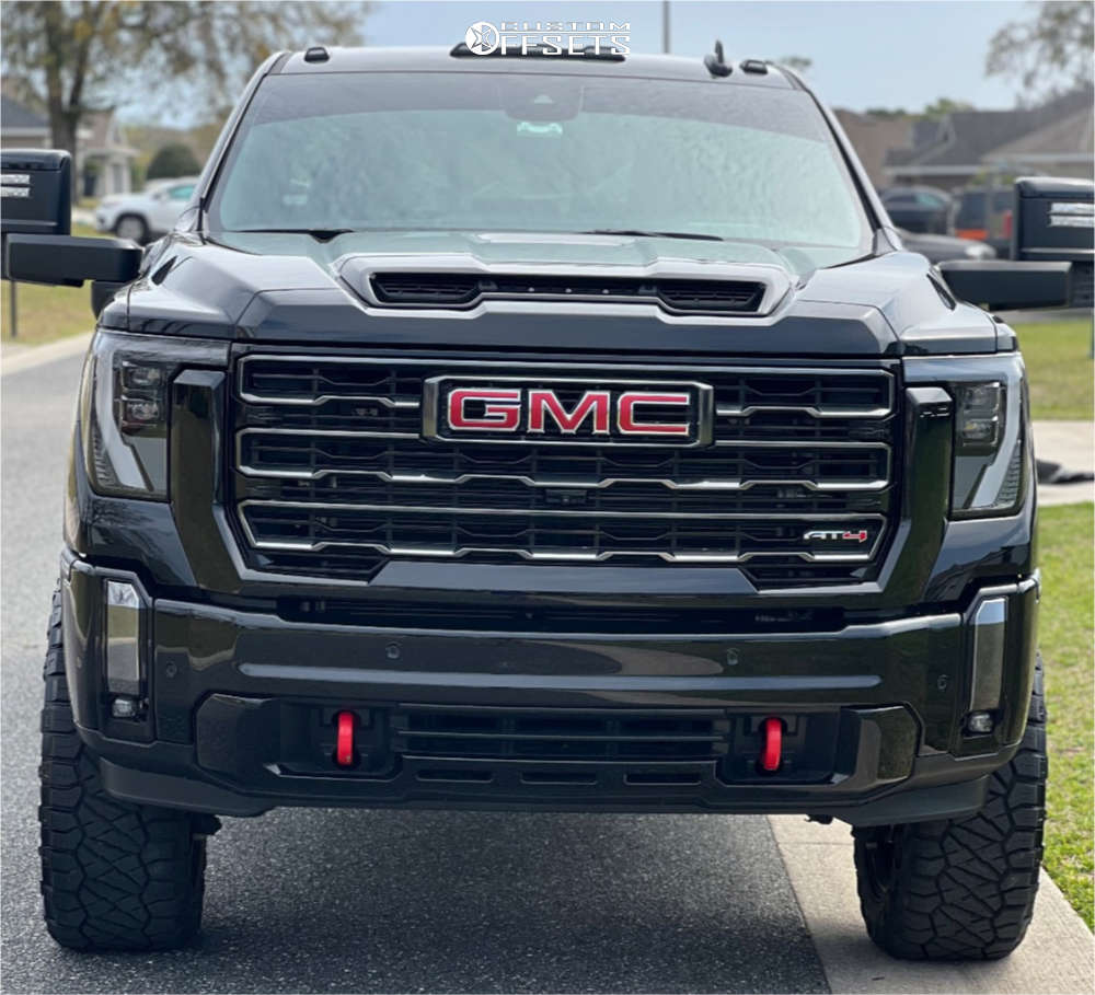 2024 GMC Sierra 2500 HD with 22x10 -19 TIS 544b and 35/12.5R22 Nitto ...
