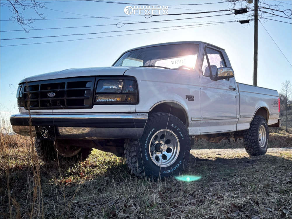 1995 Ford F-150 with 15x8 -19 Pro Comp Series 69 and 31/10.5R15 Cooper ...
