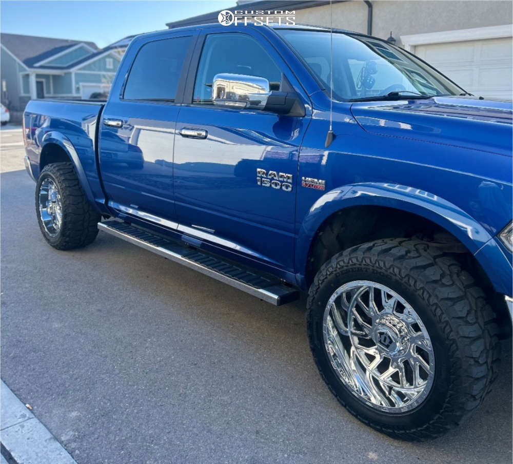 2017 Ram 1500 with 20x12 -44 TIS 544c and 33/12.5R20 Armstrong Dessert ...