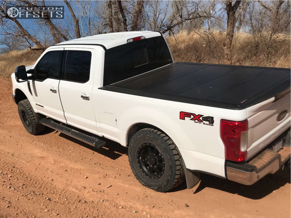 2017 Ford F-350 Super Duty with 18x9 18 Raceline Defender and 35/12 ...