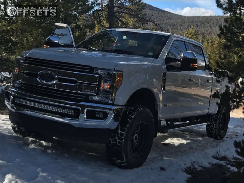 2017 Ford F-350 Super Duty with 18x9 18 Raceline Defender and 35/12 ...
