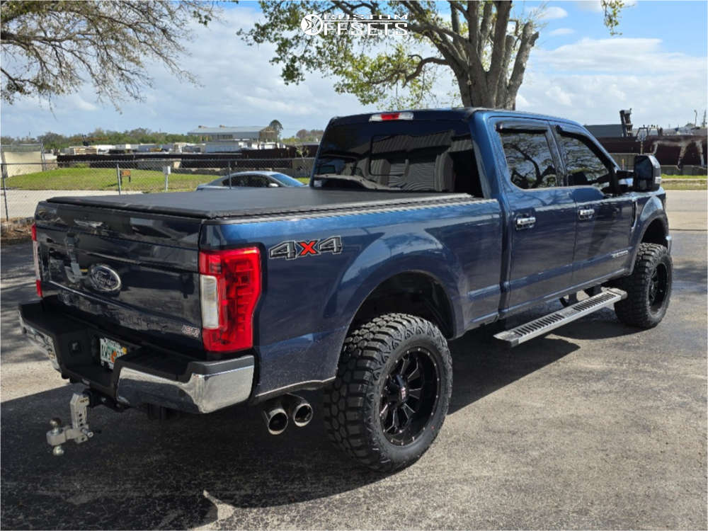 2017 Ford F-250 Super Duty with 20x10 -19 Hardrock Devastator and 35/12 ...