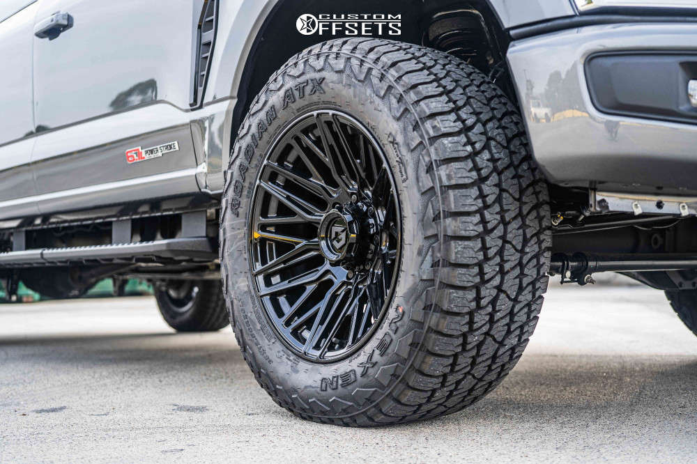 2024 Ford F-250 Super Duty with 20x10 -19 Gear Off-Road Edge and 35/12.5R20 Nexen Roadian Atx ...