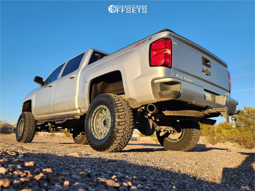 2017 Chevrolet Silverado 1500 with 18x9.5 -18 Vision Tactical and 35/12 ...