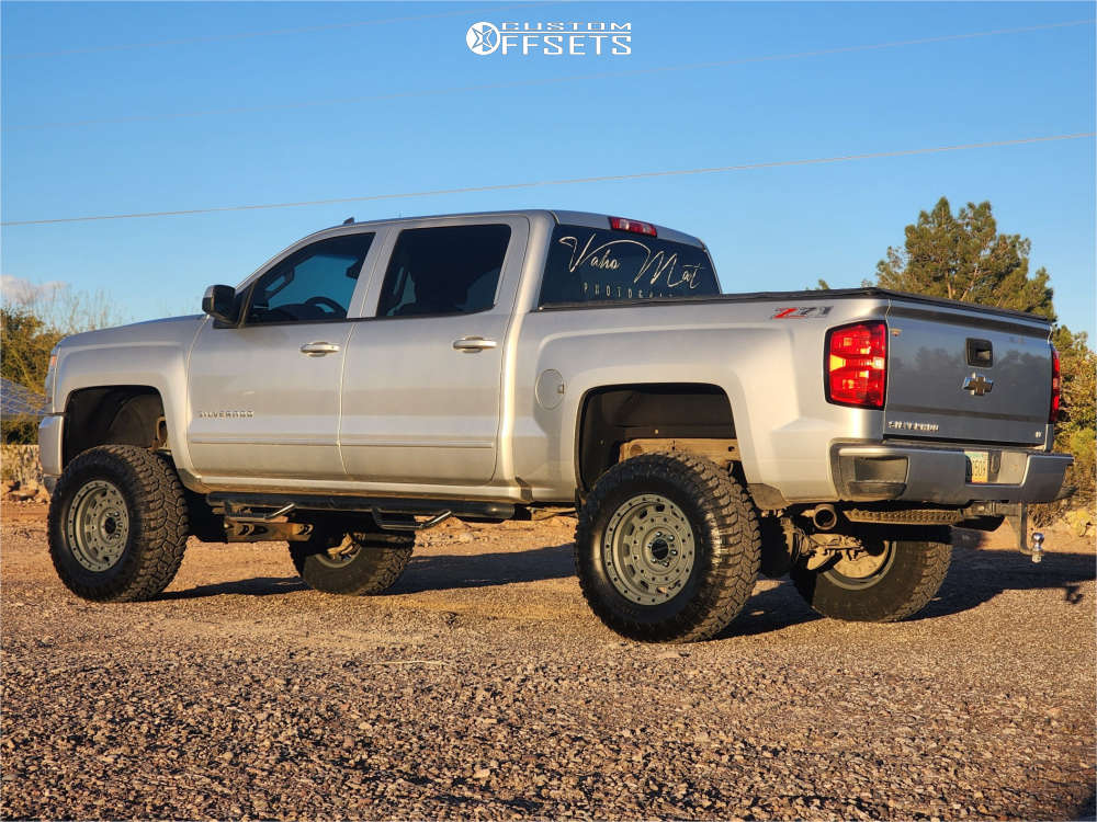 2017 Chevrolet Silverado 1500 with 18x9.5 -18 Vision Tactical and 35/12 ...
