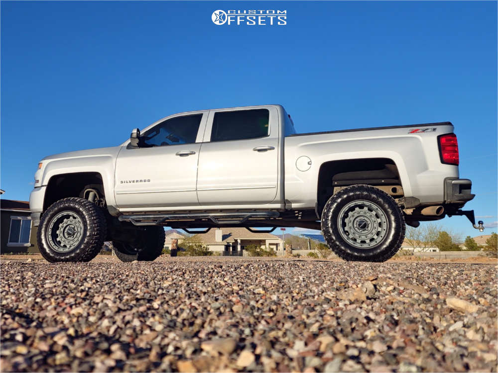 2017 Chevrolet Silverado 1500 with 18x9.5 -18 Vision Tactical and 35/12 ...