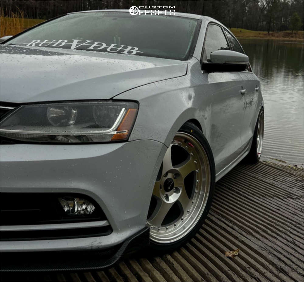 2017 Volkswagen Jetta with 18x8 35 Vors Vr2 and 225/40R18 Kosic Drs-7 ...