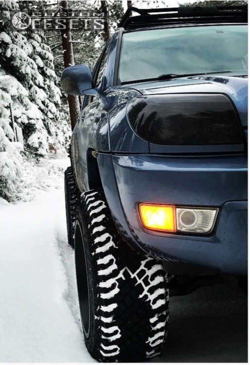 2005 Toyota 4Runner with 20x12 -44 Raceline Injector and 33/12.5R20 ...